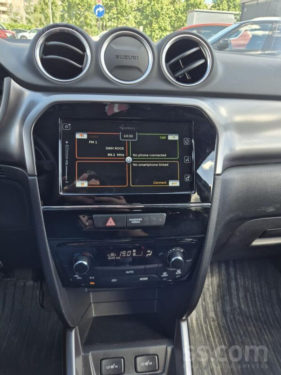 Zils Suzuki Vitara 2022 Rīga, ar dzinēja tilpumu 1.40 L un nobraukumu 32 tūkst. km par 16490 €, foto 14 vietnē AUTOMOTO.COM.LV