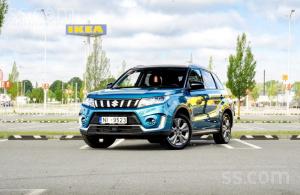 Zils Suzuki Vitara 2022 Rīga, ar dzinēja tilpumu 1.40 L un nobraukumu 32 tūkst. km par 15190 €, foto  vietnē AUTOMOTO.COM.LV