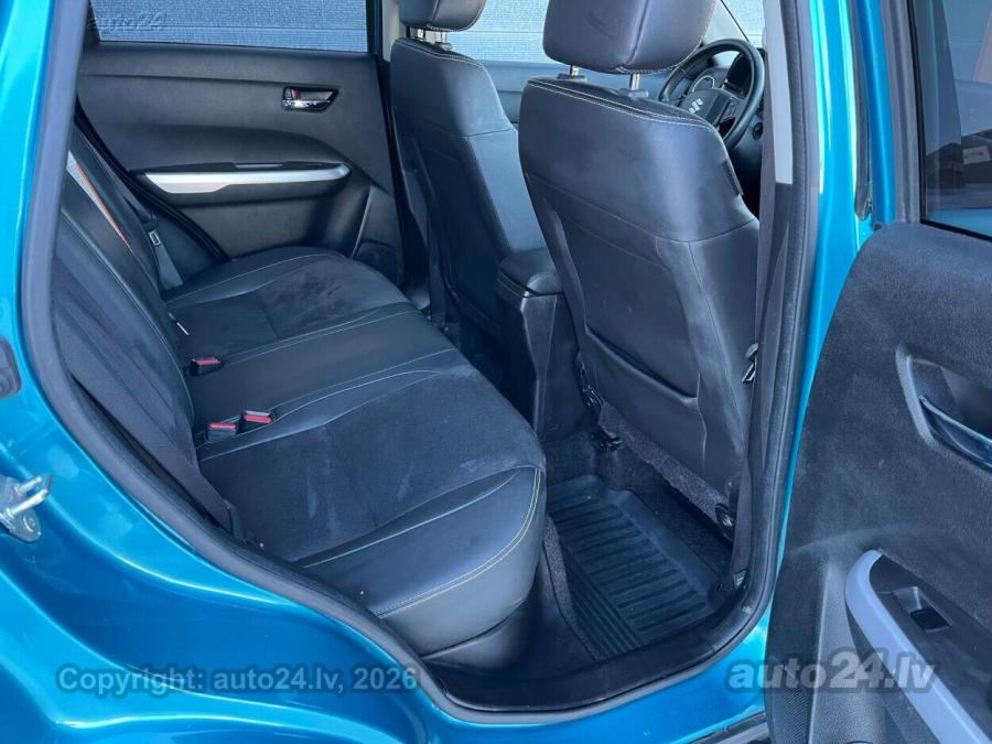 Blue Suzuki Vitara 2015 in Kuressaare, with an engine capacity of 1.60 L and mileage of 157 thousand km for 9990 €, photo 12 on AUTOMOTO.COM.LV