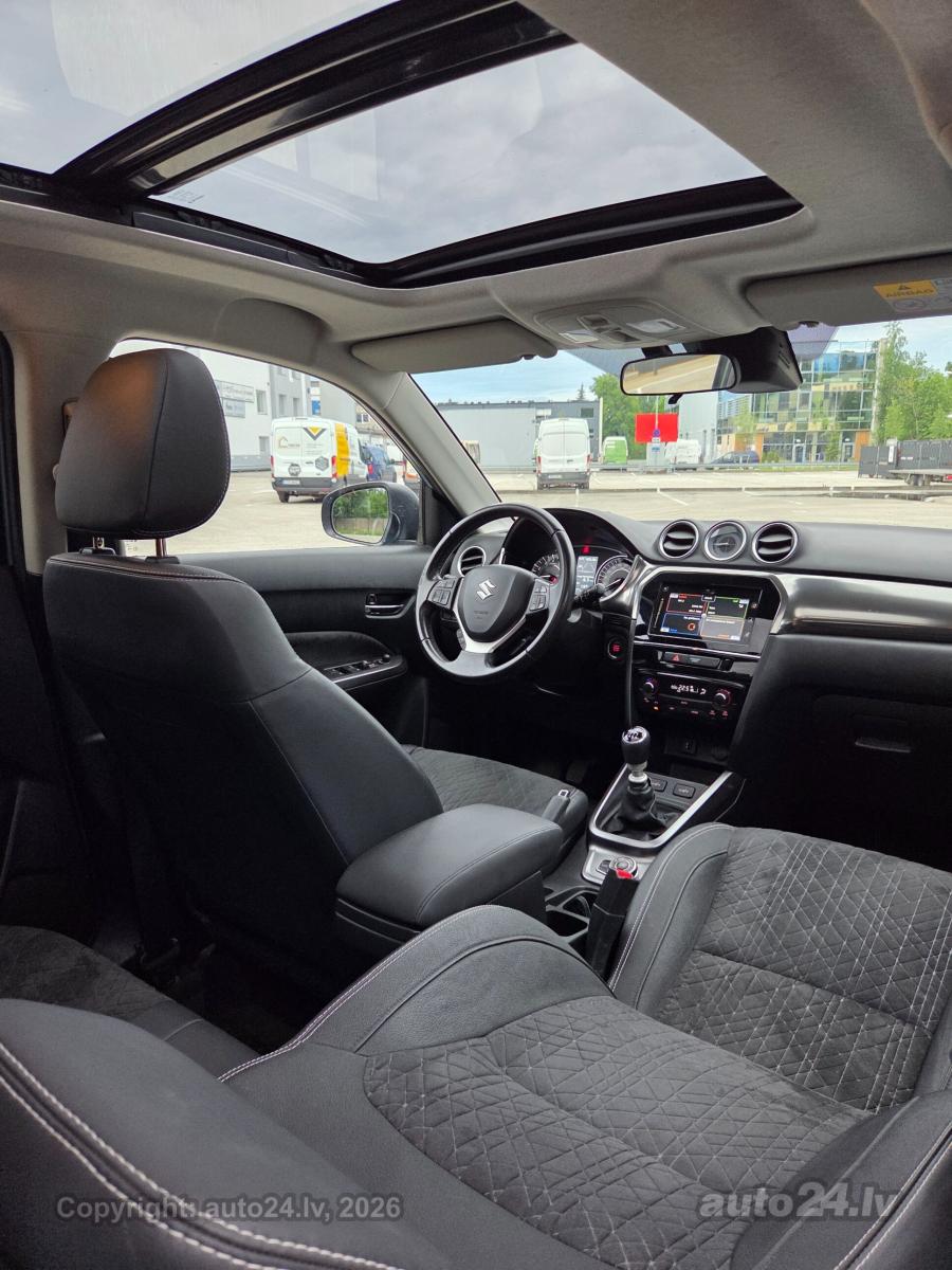 Blue Suzuki Vitara 2018 in Tartu, with an engine capacity of 1.40 L and mileage of 219 thousand km for 10690 €, photo 6 on AUTOMOTO.COM.LV