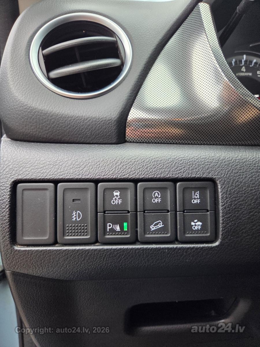 Blue Suzuki Vitara 2018 in Tartu, with an engine capacity of 1.40 L and mileage of 219 thousand km for 10690 €, photo 17 on AUTOMOTO.COM.LV