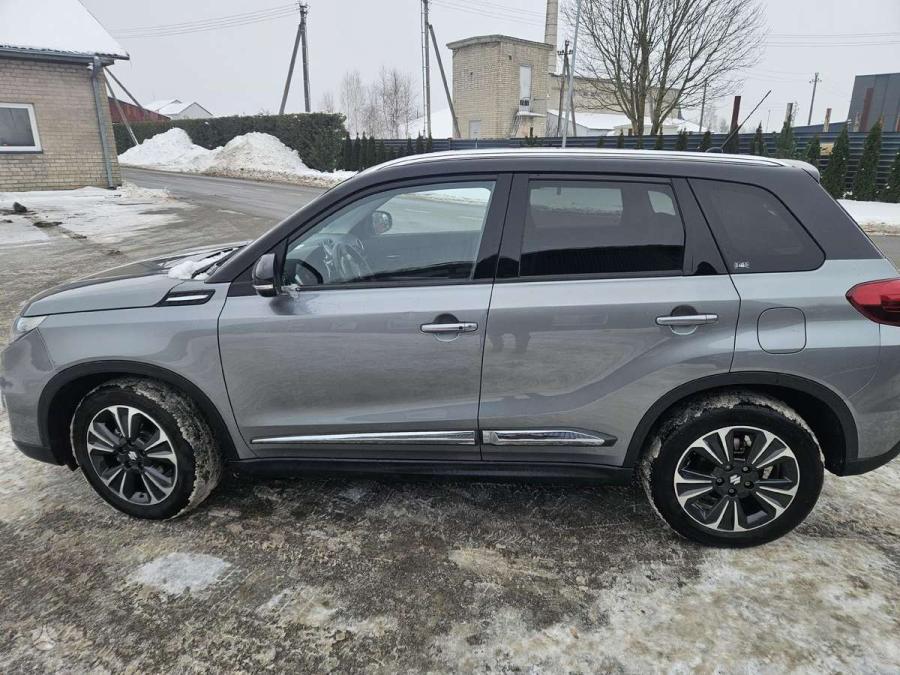 Brūns Suzuki Vitara 2018 Tauragė, ar dzinēja tilpumu 1.40 L un nobraukumu 210 tūkst. km par 9000 €, foto 4 vietnē AUTOMOTO.COM.LV