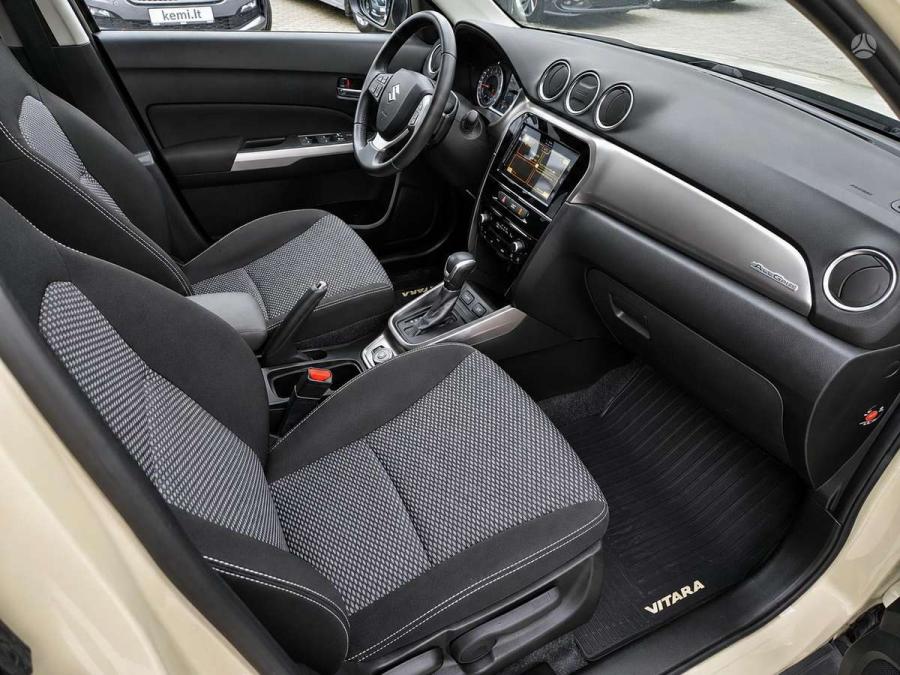 Brown Suzuki Vitara 2022 in Vilnius, with an engine capacity of 1.46 L and mileage of 123 thousand km for 17550 €, photo 20 on AUTOMOTO.COM.LV