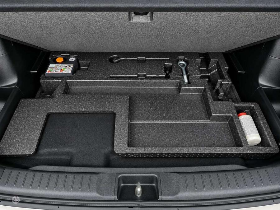 Brown Suzuki Vitara 2022 in Vilnius, with an engine capacity of 1.46 L and mileage of 123 thousand km for 17550 €, photo 22 on AUTOMOTO.COM.LV