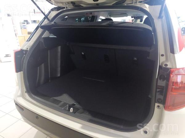 Brūns Suzuki Vitara 2026 Daugavpils, ar dzinēja tilpumu 1.40 L un nobraukumu 10 tūkst. km par 26889 €, foto 10 vietnē AUTOMOTO.COM.LV