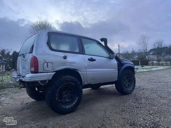 Suzuki Vitara 2001 Raseiniai, ar dzinēja tilpumu 2.00 L un nobraukumu 111 tūkst. km par 1700 €, foto 3 vietnē AUTOMOTO.COM.LV