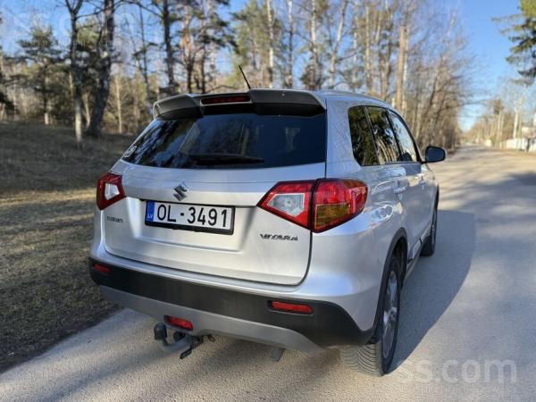 Suzuki Vitara 2015 Rīga, ar dzinēja tilpumu 1.60 L un nobraukumu 0 tūkst. km par 8400 €, foto 5 vietnē AUTOMOTO.COM.LV