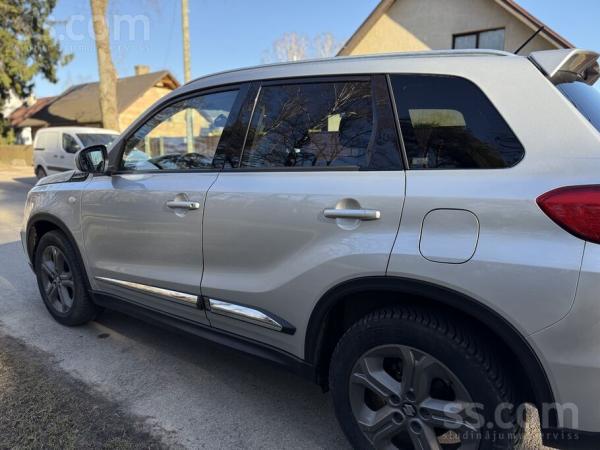 Suzuki Vitara 2015 Rīga, ar dzinēja tilpumu 1.60 L un nobraukumu 0 tūkst. km par 8400 €, foto 7 vietnē AUTOMOTO.COM.LV