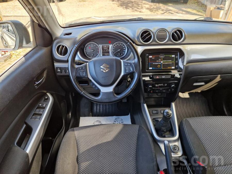 Suzuki Vitara 2016 in Riga, with an engine capacity of 1.60 L and mileage of 155 thousand km for 8500 €, photo 8 on AUTOMOTO.COM.LV