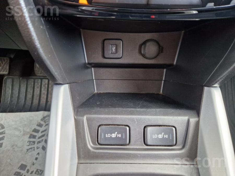 Suzuki Vitara 2016 in Riga, with an engine capacity of 1.60 L and mileage of 155 thousand km for 8500 €, photo 16 on AUTOMOTO.COM.LV
