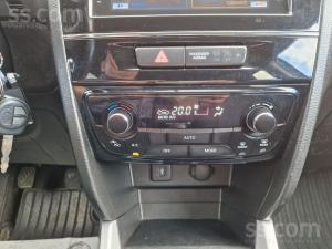 Suzuki Vitara 2016 in Riga, with an engine capacity of 1.60 L and mileage of 155 thousand km for 8500 €, photo 17 on AUTOMOTO.COM.LV