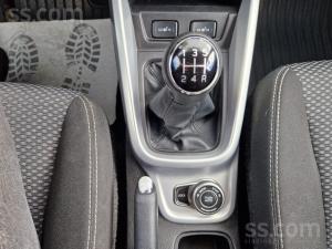 Suzuki Vitara 2016 in Riga, with an engine capacity of 1.60 L and mileage of 155 thousand km for 8500 €, photo 18 on AUTOMOTO.COM.LV