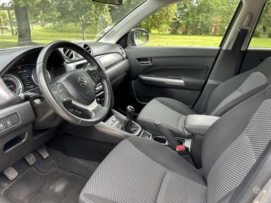 Suzuki Vitara 2019 Tauragė, ar dzinēja tilpumu 1.00 L un nobraukumu 134 tūkst. km par 8900 €, foto 12 vietnē AUTOMOTO.COM.LV