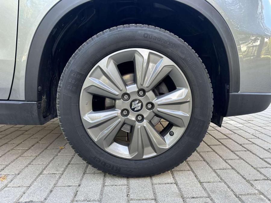 Suzuki Vitara 2019 in Taurage, with an engine capacity of 1.00 L and mileage of 134 thousand km for 8700 €, photo 10 on AUTOMOTO.COM.LV