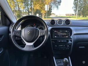 Suzuki Vitara 2019 in Taurage, with an engine capacity of 1.00 L and mileage of 134 thousand km for 8700 €, photo 17 on AUTOMOTO.COM.LV