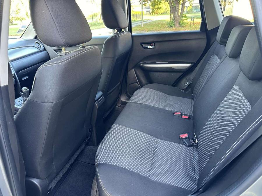 Suzuki Vitara 2019 in Taurage, with an engine capacity of 1.00 L and mileage of 134 thousand km for 8700 €, photo 20 on AUTOMOTO.COM.LV