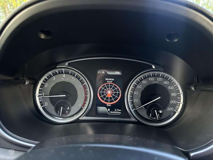 Suzuki Vitara 2019 in Taurage, with an engine capacity of 1.00 L and mileage of 134 thousand km for 8700 €, photo 26 on AUTOMOTO.COM.LV