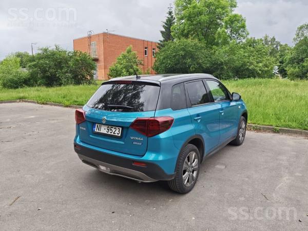 Suzuki Vitara 2022 Rīga, ar dzinēja tilpumu 1.40 L un nobraukumu 32 tūkst. km par 16950 €, foto 4 vietnē AUTOMOTO.COM.LV