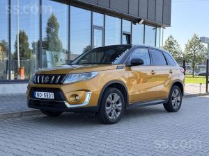 Suzuki Vitara 2023 in Riga, with an engine capacity of 1.50 L and mileage of 77 thousand km for 17499 €, photo  on AUTOMOTO.COM.LV
