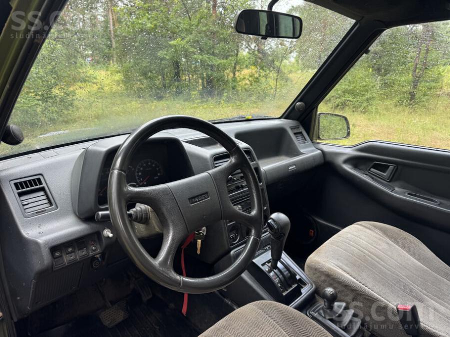 Zaļš Suzuki Vitara 1995 Rīga, ar dzinēja tilpumu 1.60 L un nobraukumu 320 tūkst. km par 3100 €, foto 6 vietnē AUTOMOTO.COM.LV