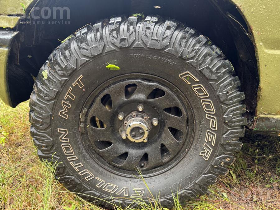 Zaļš Suzuki Vitara 1995 Rīga, ar dzinēja tilpumu 1.60 L un nobraukumu 320 tūkst. km par 3100 €, foto 8 vietnē AUTOMOTO.COM.LV