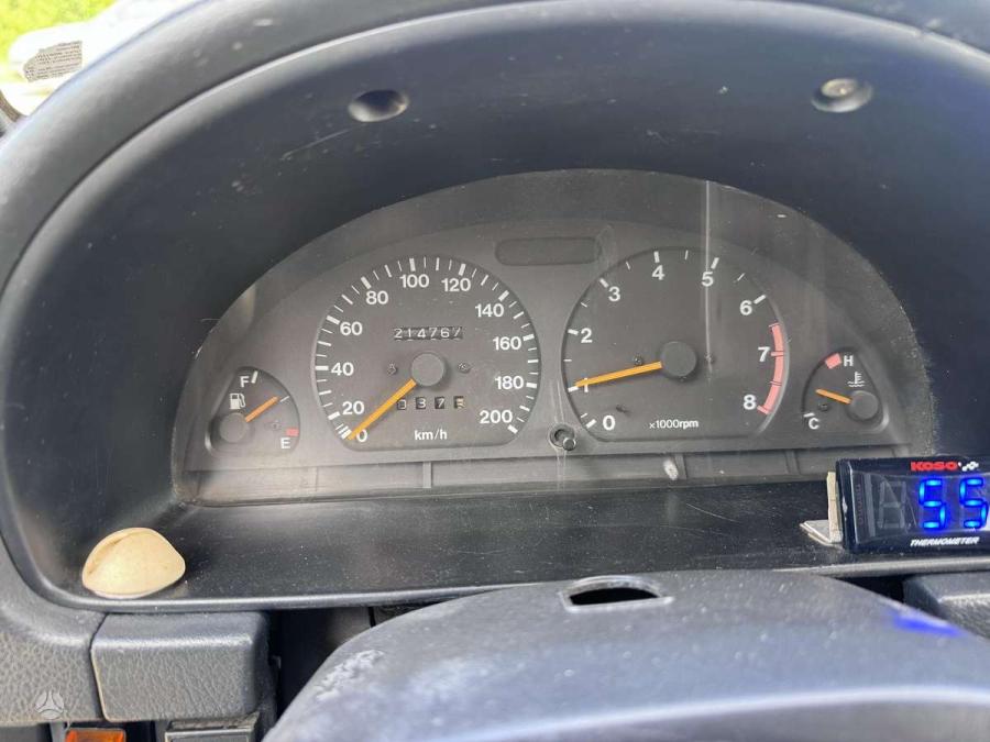 Green Suzuki Vitara 1995 in Kaunas, with an engine capacity of 2.00 L and mileage of 215 thousand km for 4550 €, photo 17 on AUTOMOTO.COM.LV