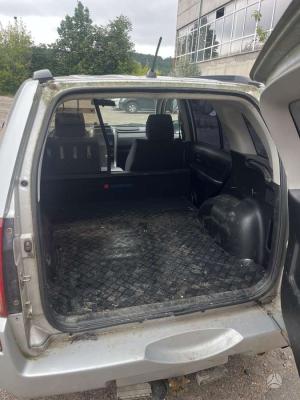 Pelēks Suzuki Vitara 2006 Viļņa, ar dzinēja tilpumu 1.91 L un nobraukumu 340 tūkst. km par 2000 €, foto 6 vietnē AUTOMOTO.COM.LV