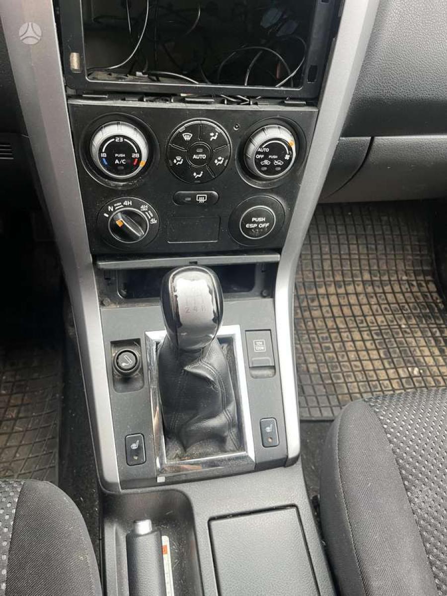 Pelēks Suzuki Vitara 2006 Viļņa, ar dzinēja tilpumu 1.91 L un nobraukumu 340 tūkst. km par 2000 €, foto 10 vietnē AUTOMOTO.COM.LV