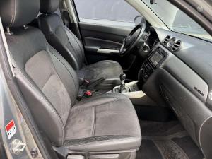Pelēks Suzuki Vitara 2015 Šauļi, ar dzinēja tilpumu 1.60 L un nobraukumu 240 tūkst. km par 7400 €, foto 12 vietnē AUTOMOTO.COM.LV
