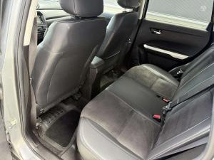 Pelēks Suzuki Vitara 2015 Šauļi, ar dzinēja tilpumu 1.60 L un nobraukumu 240 tūkst. km par 7400 €, foto 17 vietnē AUTOMOTO.COM.LV