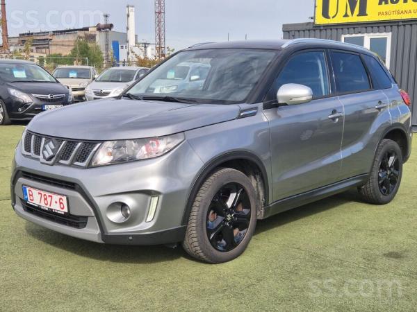 Pelēks Suzuki Vitara 2017 Liepāja, ar dzinēja tilpumu 1.40 L un nobraukumu 182 tūkst. km par 9900 €, foto 1 vietnē AUTOMOTO.COM.LV