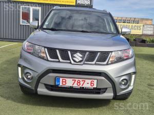 Pelēks Suzuki Vitara 2017 Liepāja, ar dzinēja tilpumu 1.40 L un nobraukumu 182 tūkst. km par 9900 €, foto 3 vietnē AUTOMOTO.COM.LV