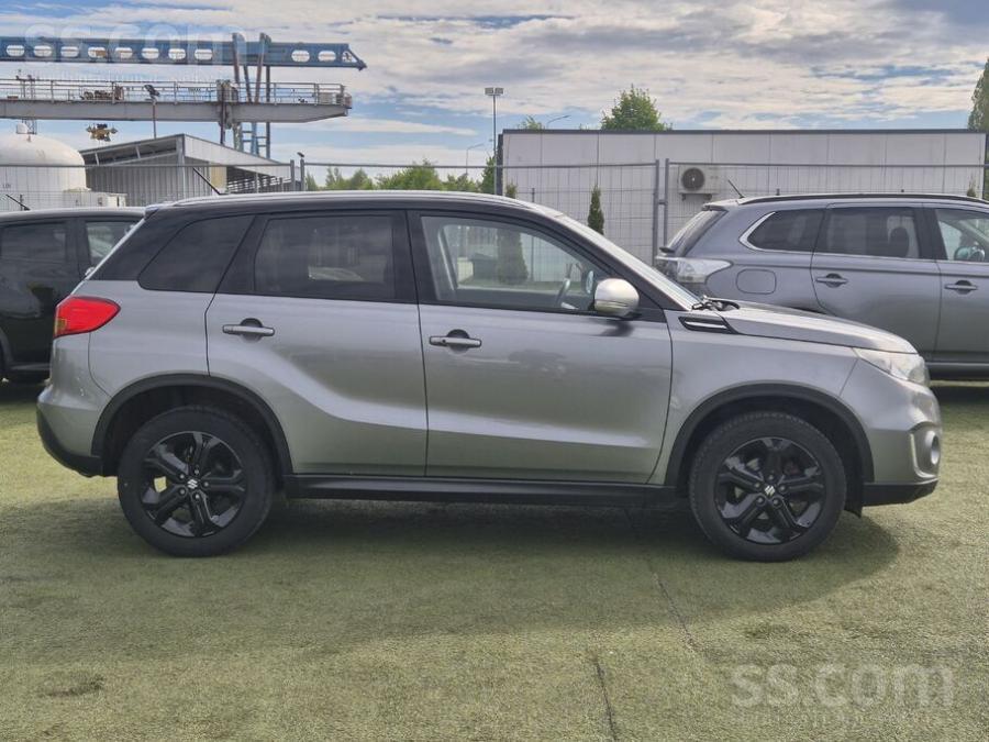 Pelēks Suzuki Vitara 2017 Liepāja, ar dzinēja tilpumu 1.40 L un nobraukumu 182 tūkst. km par 9900 €, foto 5 vietnē AUTOMOTO.COM.LV
