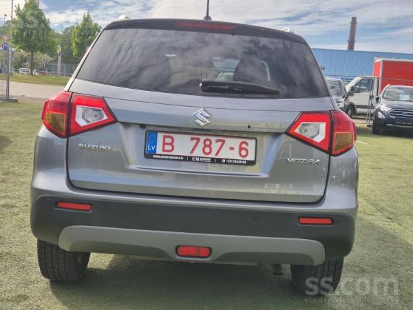 Pelēks Suzuki Vitara 2017 Liepāja, ar dzinēja tilpumu 1.40 L un nobraukumu 182 tūkst. km par 9900 €, foto 6 vietnē AUTOMOTO.COM.LV
