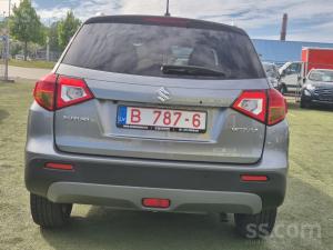 Pelēks Suzuki Vitara 2017 Liepāja, ar dzinēja tilpumu 1.40 L un nobraukumu 182 tūkst. km par 9900 €, foto 7 vietnē AUTOMOTO.COM.LV
