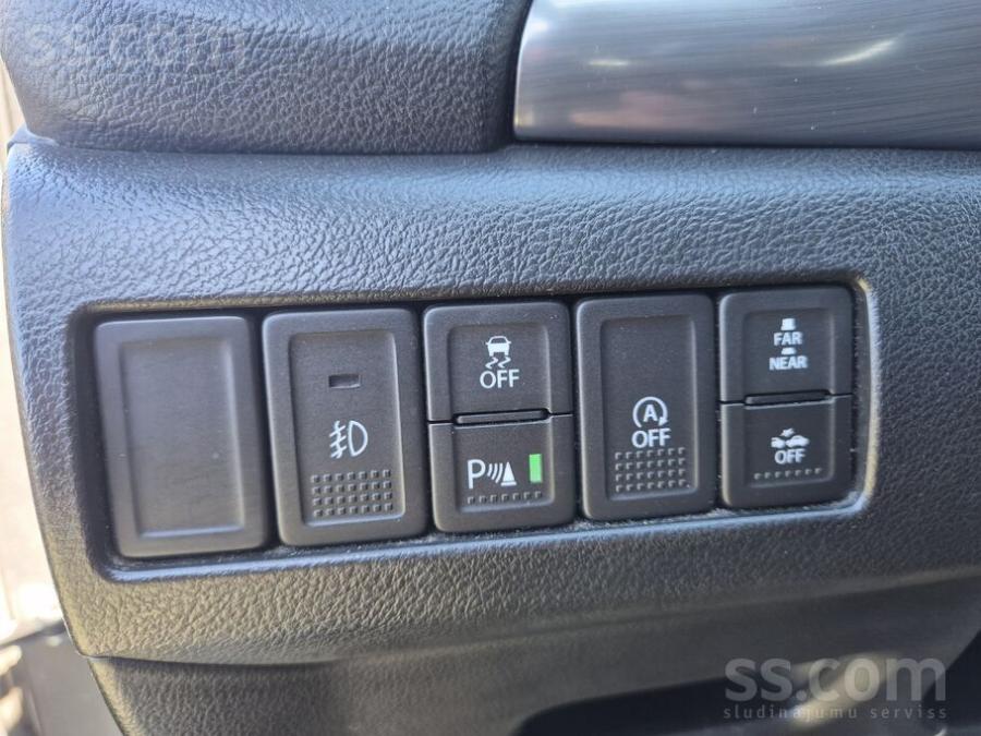 Pelēks Suzuki Vitara 2017 Liepāja, ar dzinēja tilpumu 1.40 L un nobraukumu 182 tūkst. km par 9900 €, foto 12 vietnē AUTOMOTO.COM.LV