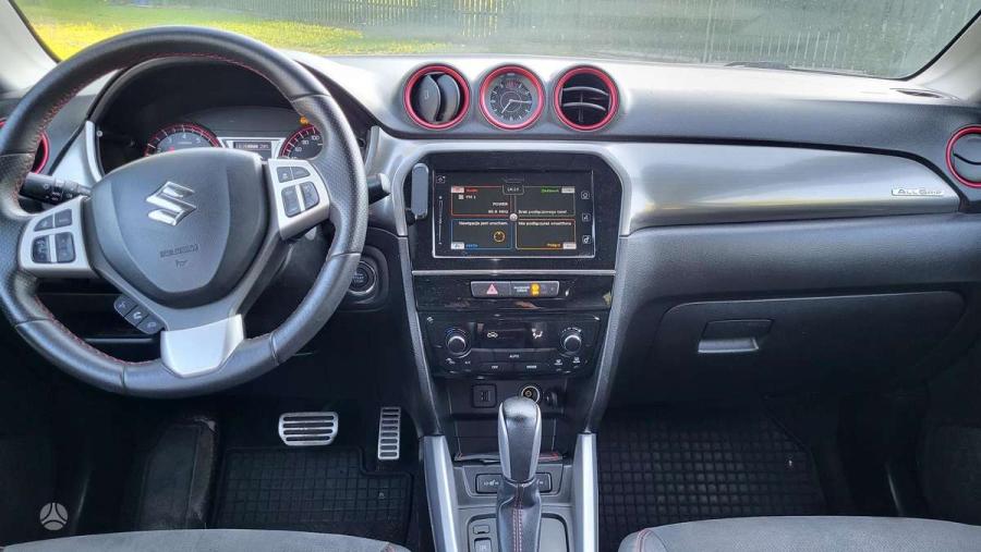 Pelēks Suzuki Vitara 2018 Viļņa, ar dzinēja tilpumu 1.37 L un nobraukumu 143 tūkst. km par 7000 €, foto 10 vietnē AUTOMOTO.COM.LV