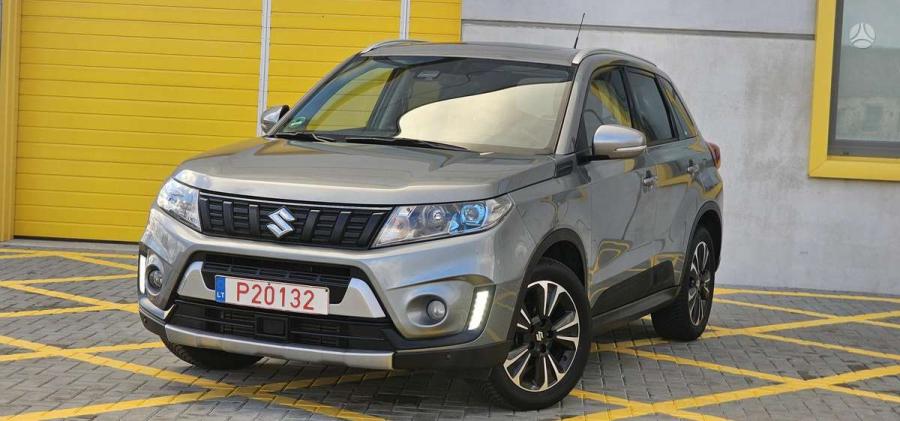 Pelēks Suzuki Vitara 2018 Klaipėda, ar dzinēja tilpumu 1.40 L un nobraukumu 229 tūkst. km par 11500 €, foto 1 vietnē AUTOMOTO.COM.LV