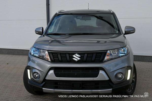 Suzuki Vitara 2018 in Kretinga on AUTOMOTO.COM.LV Grey Suzuki Vitara 2018 in Kretinga, with an engine capacity of 1.37 L and mileage of 238 thousand km for 11199 β¬, photo 4 on AUTOMOTO.COM.LV