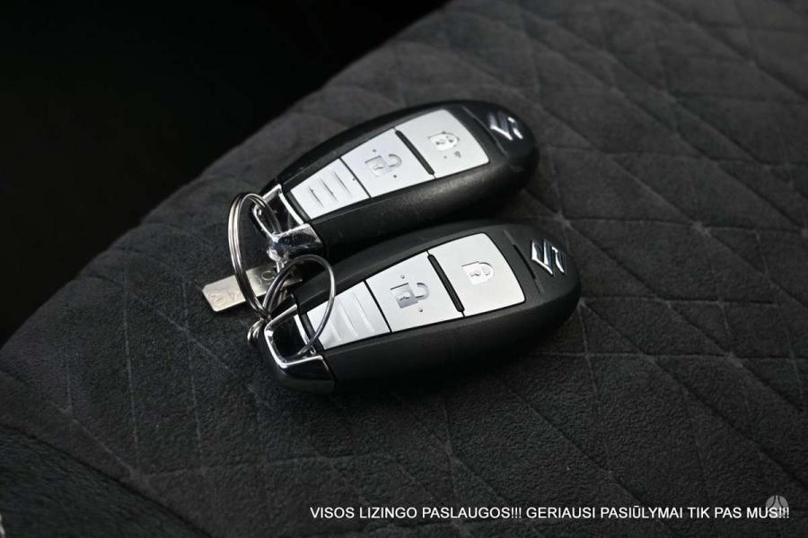 Pelēks Suzuki Vitara 2018 Kretinga, ar dzinēja tilpumu 1.37 L un nobraukumu 238 tūkst. km par 11199 €, foto 39 vietnē AUTOMOTO.COM.LV
