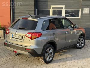 Grey Suzuki Vitara 2018 in Cesis, with an engine capacity of 1.60 L and mileage of 145 thousand km for 9950 €, photo 8 on AUTOMOTO.COM.LV