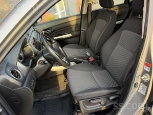 Grey Suzuki Vitara 2018 in Cesis, with an engine capacity of 1.60 L and mileage of 145 thousand km for 9950 €, photo 18 on AUTOMOTO.COM.LV