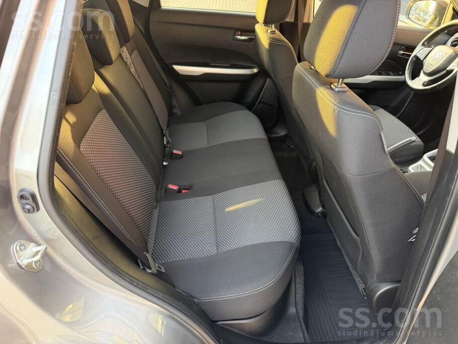 Grey Suzuki Vitara 2018 in Cesis, with an engine capacity of 1.60 L and mileage of 145 thousand km for 9950 €, photo 26 on AUTOMOTO.COM.LV