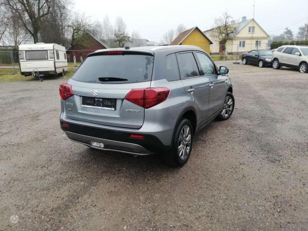 Pelēks Suzuki Vitara 2019 Utena, ar dzinēja tilpumu 1.00 L un nobraukumu 123 tūkst. km par 10900 €, foto 7 vietnē AUTOMOTO.COM.LV