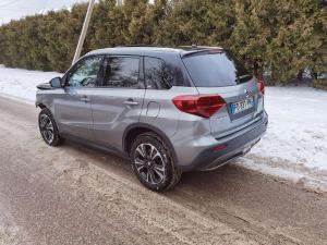 Grey Suzuki Vitara 2019 in Kaunas, with an engine capacity of 1.37 L and mileage of 200 thousand km for 6800 €, photo 35 on AUTOMOTO.COM.LV