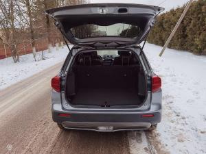 Grey Suzuki Vitara 2019 in Kaunas, with an engine capacity of 1.37 L and mileage of 200 thousand km for 6800 €, photo 38 on AUTOMOTO.COM.LV