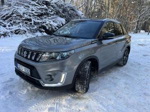 Pelēks Suzuki Vitara 2019 Viļņa, ar dzinēja tilpumu 1.37 L un nobraukumu 106 tūkst. km par 14999 €, foto 2 vietnē AUTOMOTO.COM.LV
