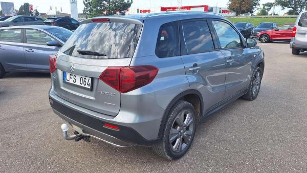 Pelēks Suzuki Vitara 2019 Kauņa, ar dzinēja tilpumu 1.37 L un nobraukumu 47 tūkst. km par 7850 €, foto 4 vietnē AUTOMOTO.COM.LV