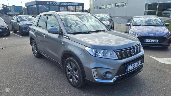 Pelēks Suzuki Vitara 2019 Kauņa, ar dzinēja tilpumu 1.37 L un nobraukumu 47 tūkst. km par 7850 €, foto 5 vietnē AUTOMOTO.COM.LV