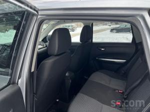 Pelēks Suzuki Vitara 2020 Jūrmala, ar dzinēja tilpumu 1.40 L un nobraukumu 101 tūkst. km par 13550 €, foto 7 vietnē AUTOMOTO.COM.LV
